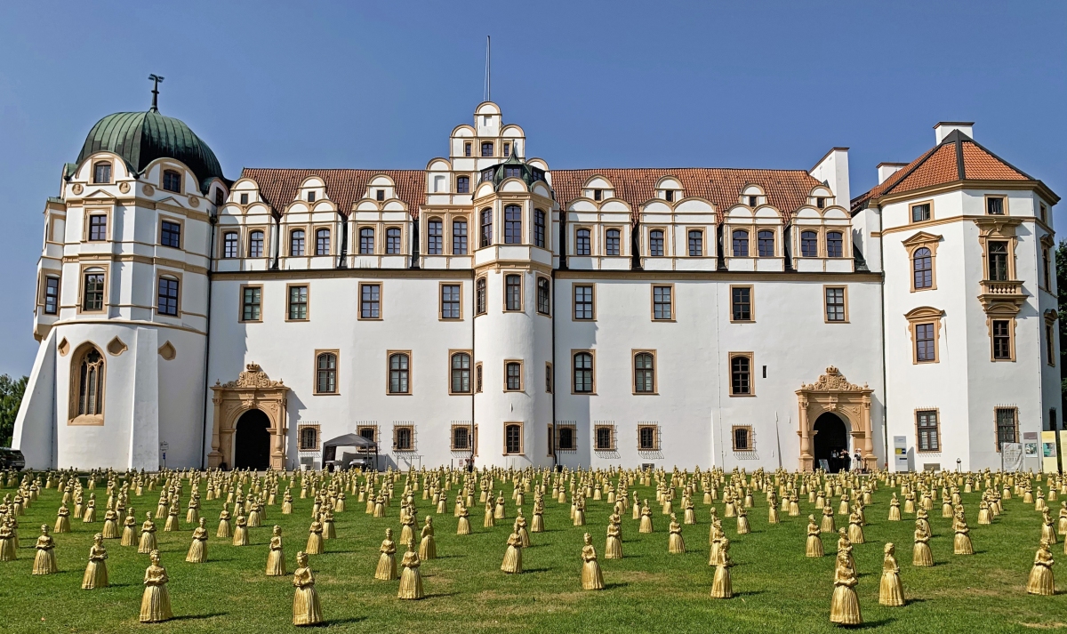 CAROLINE MATHILDE l 2025 | Werk | Ottmar Hörl